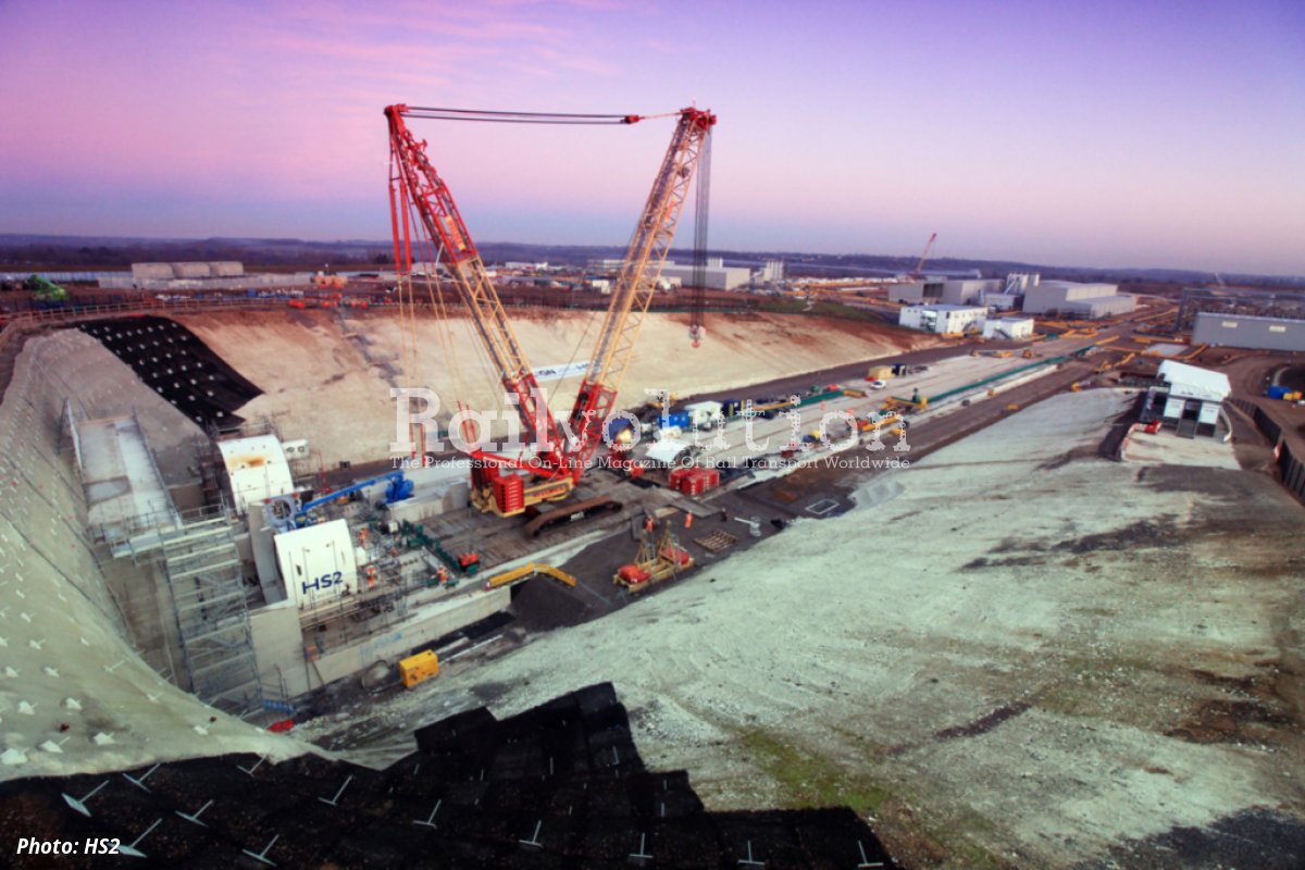 HS2 Casts First Of 112,000 Chiltern Tunnel Wall Segments Ahead Of TBM ...