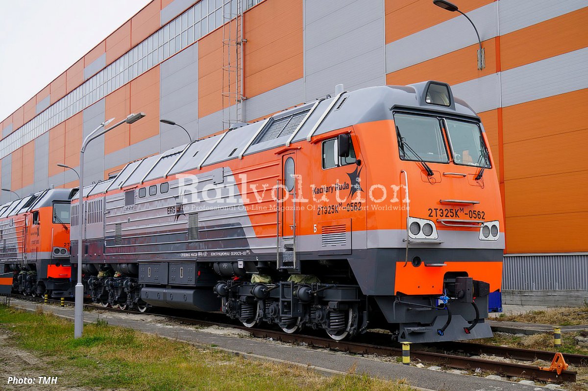 Third Class 2TE25KM For Kazakhstan | Railvolution