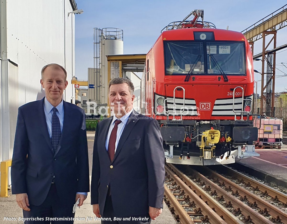 First Vectron DM Light For DB Cargo | Railvolution