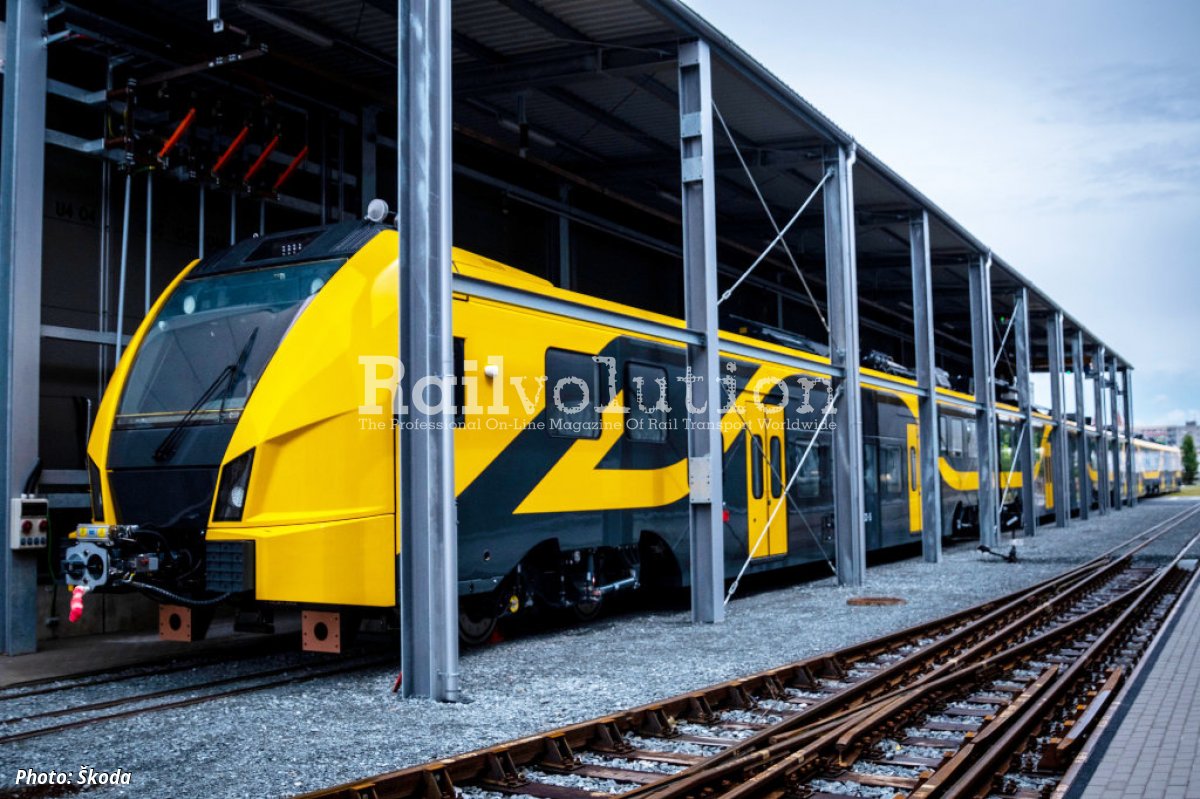 Testing Of The First 16Ev EMU | Railvolution