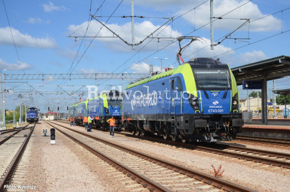 Testing Of Class ET43 Dragons Continues | Railvolution