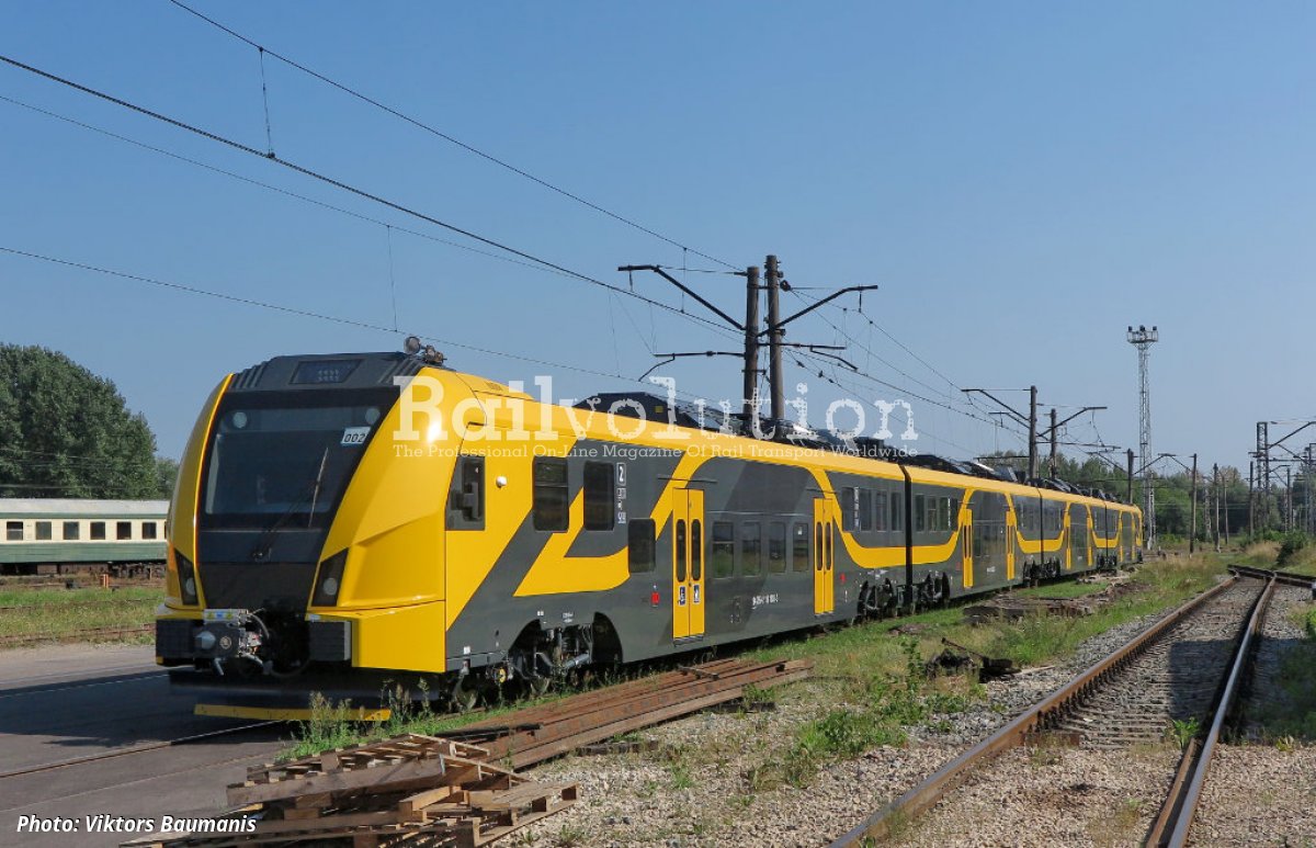 The Type 16Ev EMU Will Start Test Runs | Railvolution