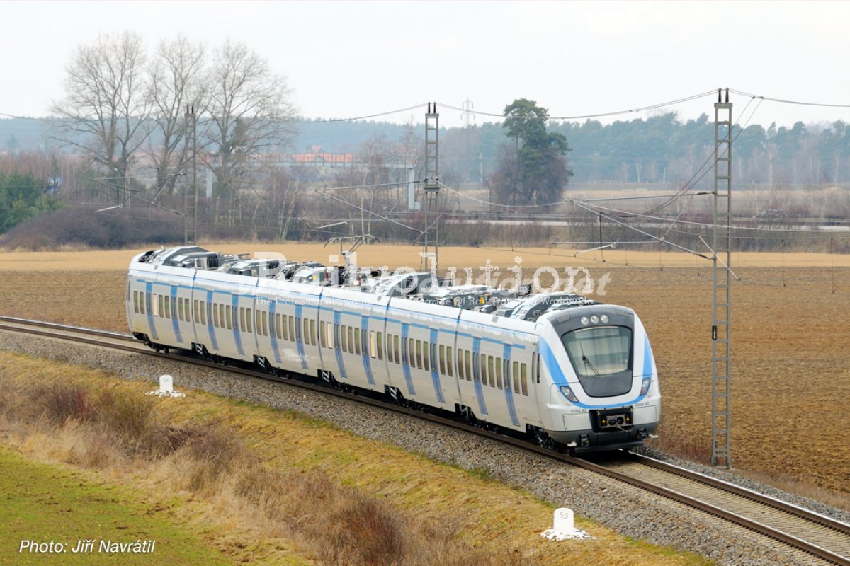 First X60B On Test | Railvolution