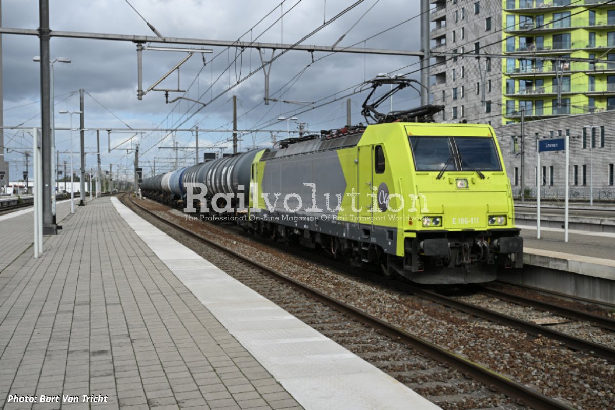 Some Alpha Train's TRAXXes in new services | Railvolution