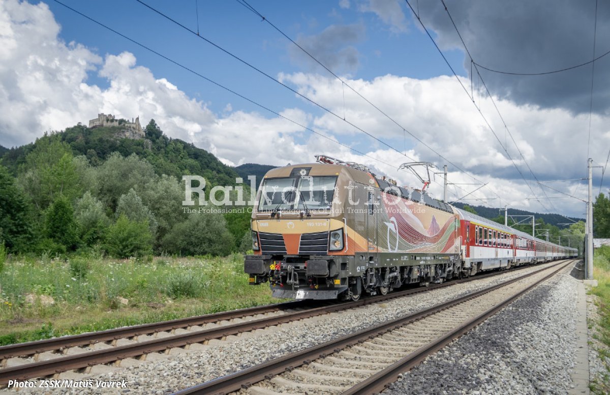 More RSL Vectrons for ZSSK | Railvolution
