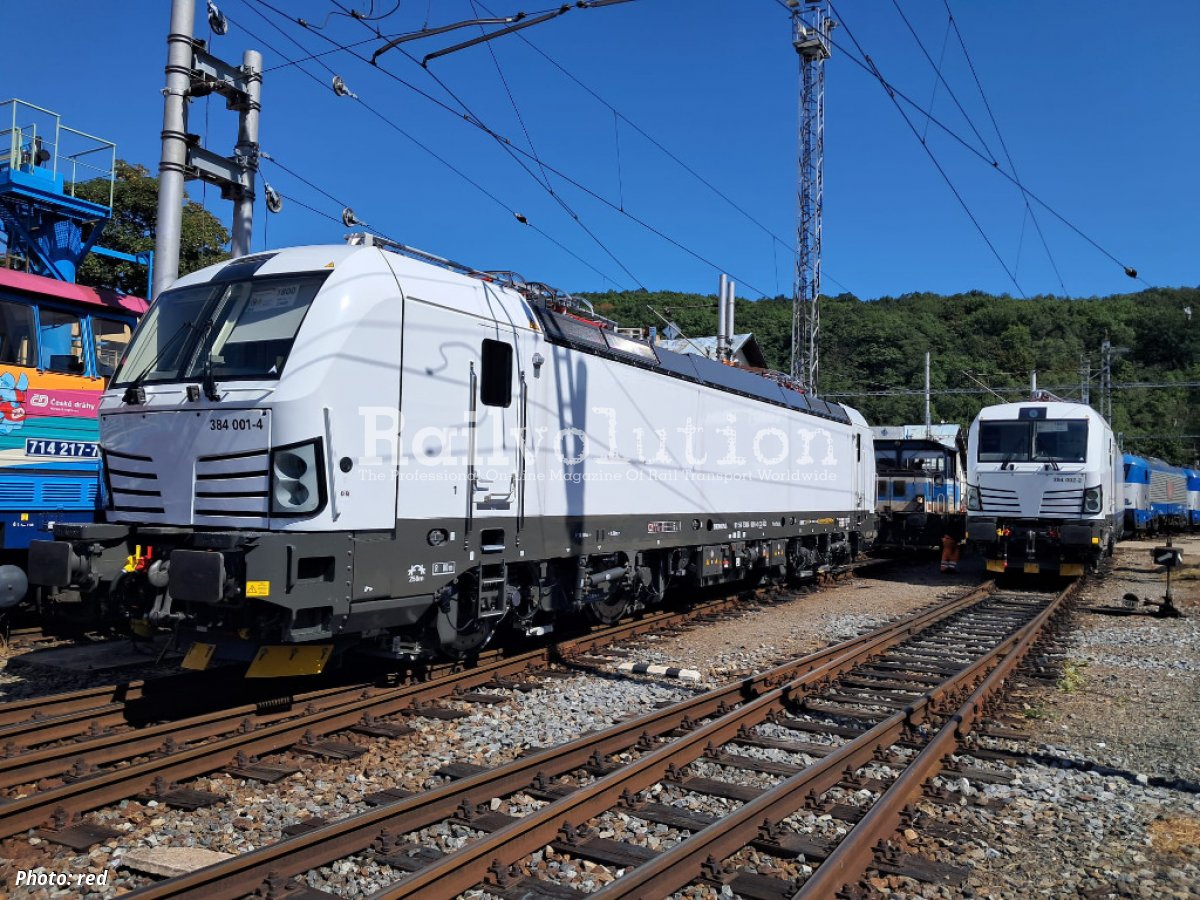 The first Class 384 Vectrons in Praha | Railvolution
