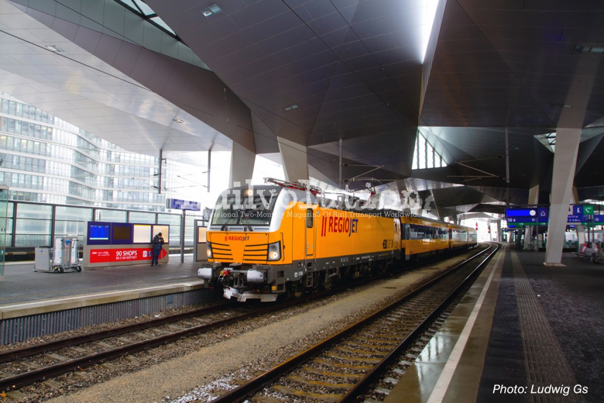 First RegioJet Train Visits Wien | Railvolution
